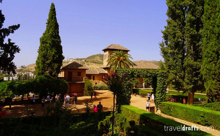 7 Fun Things to do in Granada, Spain - travel drafts