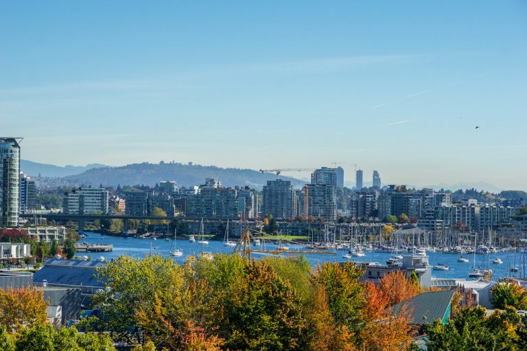 What is Canada Famous For? 18 things Canada is known for - travel drafts