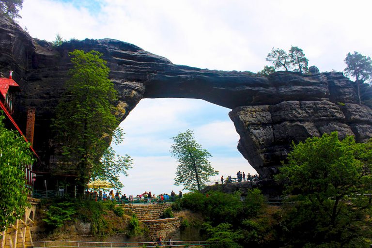 20 Famous Landmarks In the Czech Republic - travel drafts