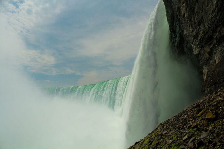 25 Famous Landmarks in Canada – travel drafts