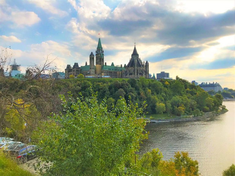 25 Famous Landmarks in Canada – travel drafts