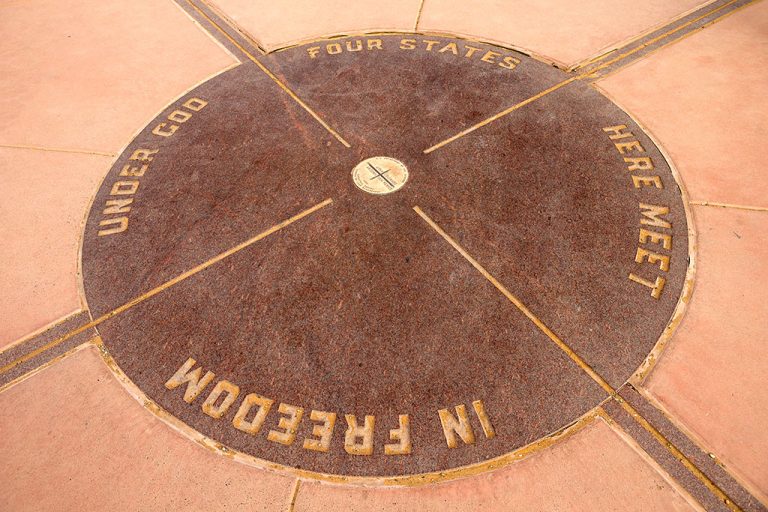 20 Famous Landmarks in Colorado