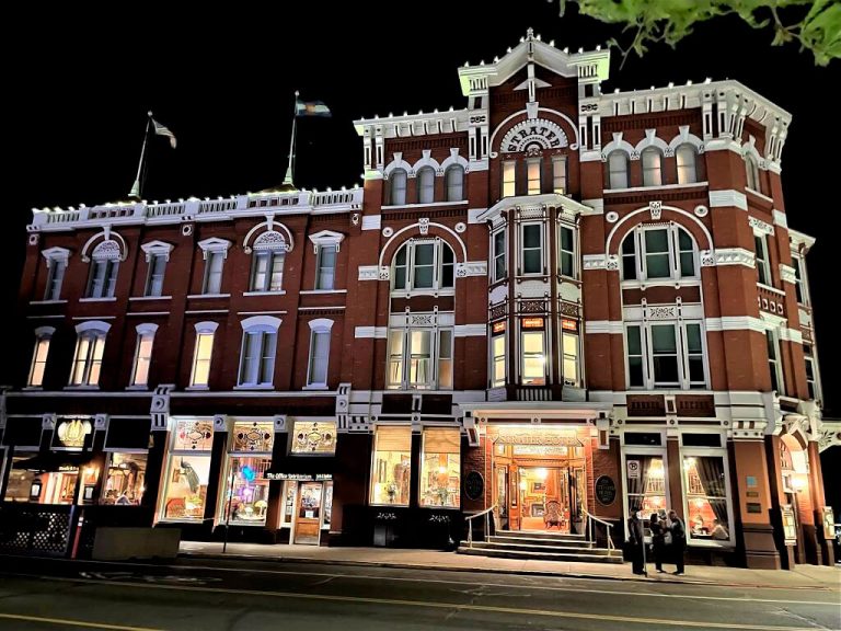 20 Famous Landmarks in Colorado