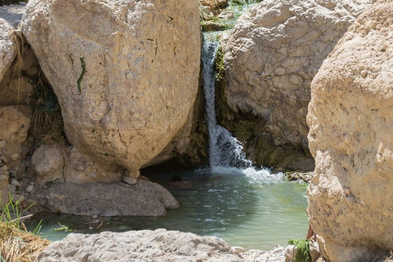 25 Natural wonders in the Middle-East – travel drafts