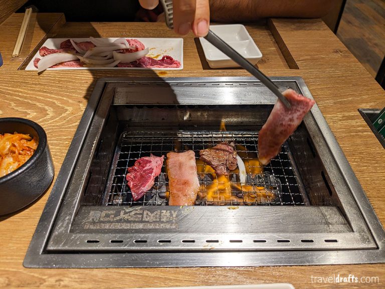 What to eat in Japan? Traditional Japanese foods to try - travel drafts