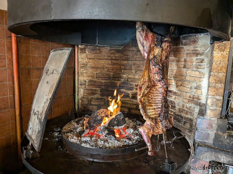 What to Eat in Chile: 25 Traditional Dishes and Drinks to Try - travel ...
