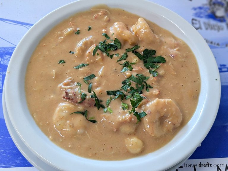 Discover the Flavors of Argentina: Traditional Dishes, Sweets, and Drinks